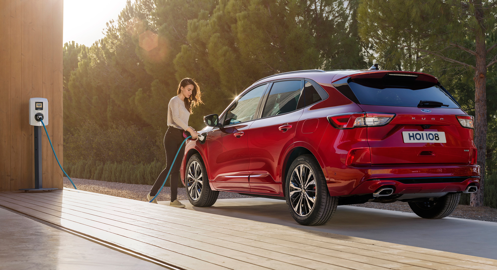 Ford Kuga PHEV Review – Brown Car Guy