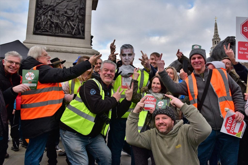 ULEZ Protest Trafalgar Square [Jan 2023] – Brown Car Guy
