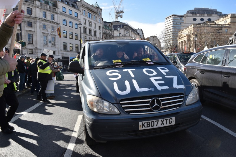 ULEZ Protest Trafalgar Square [Feb 2023] - Brown Car Guy