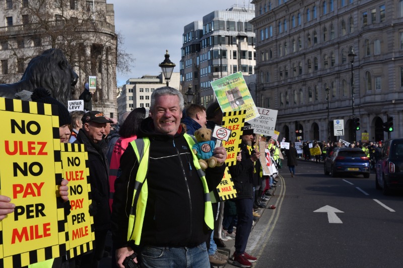 ULEZ Protest Trafalgar Square [Feb 2023] – Brown Car Guy