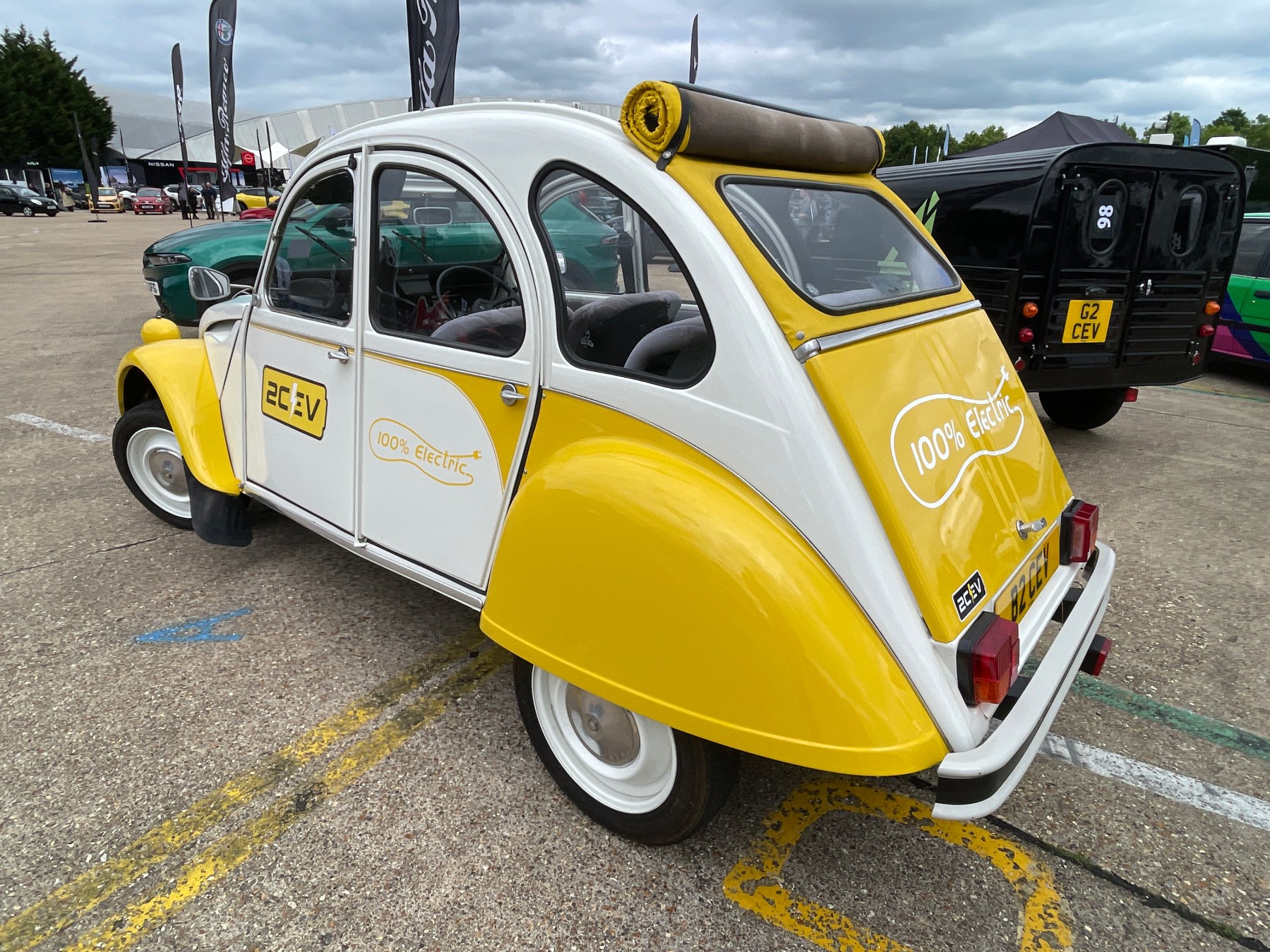 Review Electric Citroen 2CV – Brown Car Guy