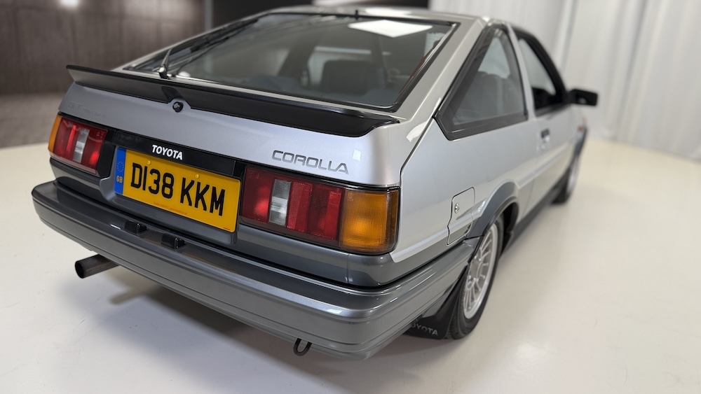 1986 Toyota AE86 Corolla GT Coupé Review – Brown Car Guy